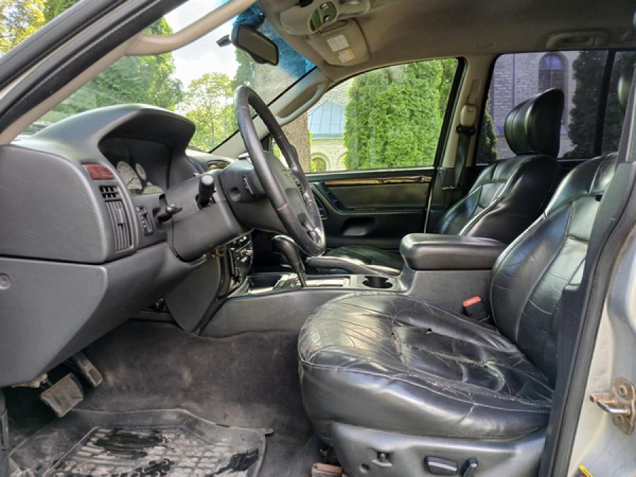 Jeep Grand Cherokee 2003 Rapla, ar dzinēja tilpumu 2.70 L un nobraukumu 326 tūkst. km par 2500 €, foto 9 vietnē AUTOMOTO.COM.LV
