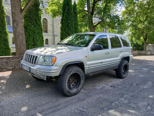 Jeep Grand Cherokee 2003 in Rapla, with an engine capacity of 2.70 L and mileage of 326 thousand km for 2500 €, photo 10 on AUTOMOTO.COM.LV