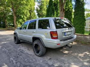 Jeep Grand Cherokee 2003 Rapla, ar dzinēja tilpumu 2.70 L un nobraukumu 326 tūkst. km par 2500 €, foto 14 vietnē AUTOMOTO.COM.LV
