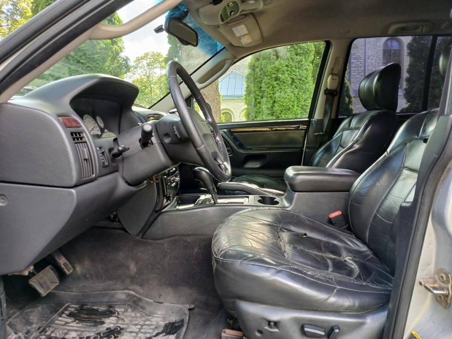 Jeep Grand Cherokee 2003 Rapla, ar dzinēja tilpumu 2.70 L un nobraukumu 326 tūkst. km par 2500 €, foto 18 vietnē AUTOMOTO.COM.LV