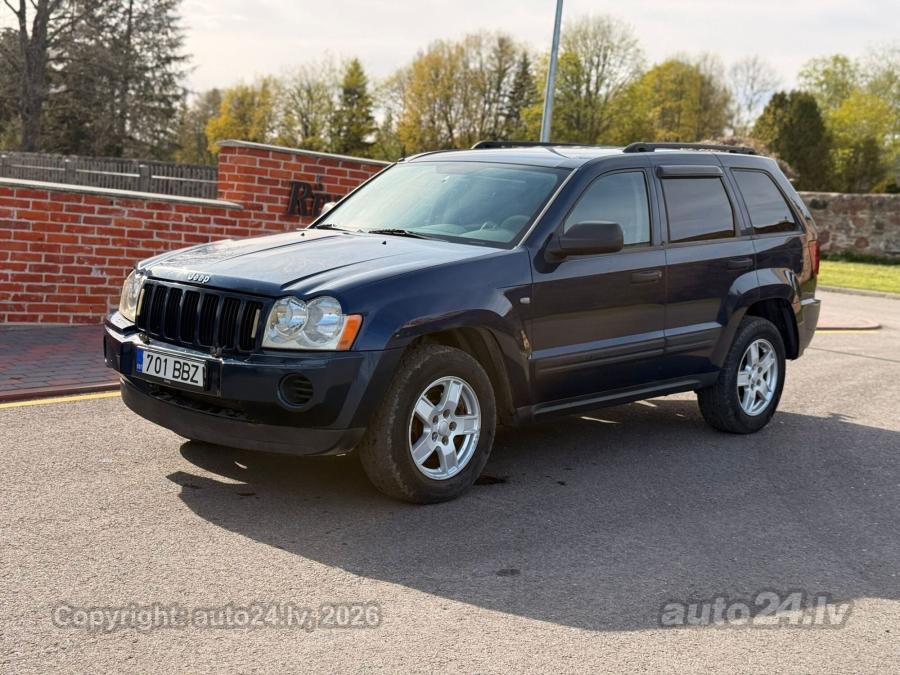 Jeep Grand Cherokee 2005 in Tartu, with an engine capacity of 3.70 L and mileage of 260 thousand km for 2499 €, photo 3 on AUTOMOTO.COM.LV