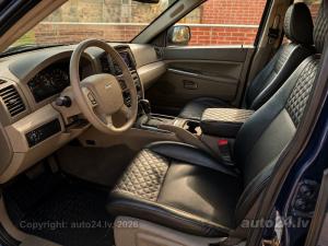 Jeep Grand Cherokee 2005 in Tartu, with an engine capacity of 3.70 L and mileage of 260 thousand km for 2499 €, photo 7 on AUTOMOTO.COM.LV