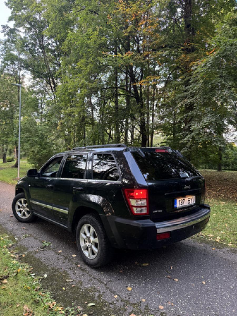 Jeep Grand Cherokee 2005 Kivieli, ar dzinēja tilpumu 3.00 L un nobraukumu 277 tūkst. km par 2950 €, foto 4 vietnē AUTOMOTO.COM.LV