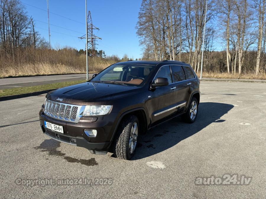 Jeep Grand Cherokee 2012 Tallina, ar dzinēja tilpumu 3.00 L un nobraukumu 362 tūkst. km par 5500 €, foto 1 vietnē AUTOMOTO.COM.LV