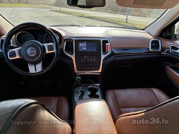 Jeep Grand Cherokee 2012 Tallina, ar dzinēja tilpumu 3.00 L un nobraukumu 362 tūkst. km par 5500 €, foto 4 vietnē AUTOMOTO.COM.LV
