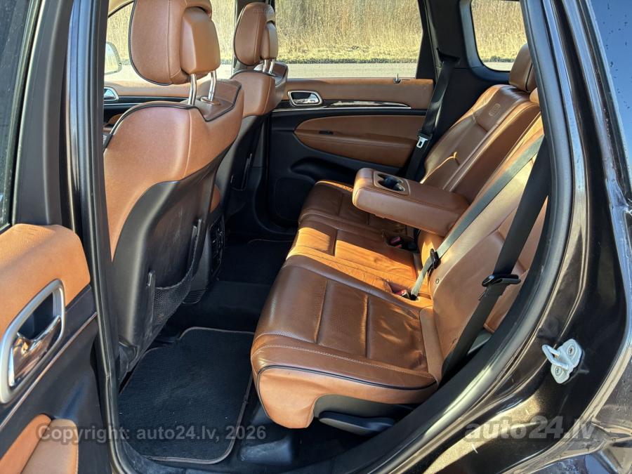 Jeep Grand Cherokee 2012 Tallina, ar dzinēja tilpumu 3.00 L un nobraukumu 362 tūkst. km par 5500 €, foto 6 vietnē AUTOMOTO.COM.LV