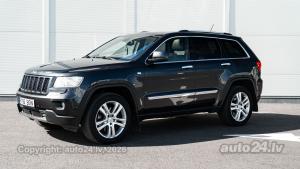 Jeep Grand Cherokee 2012 in Tallinn, with an engine capacity of 3.00 L and mileage of 299 thousand km for 10900 €, photo 3 on AUTOMOTO.COM.LV