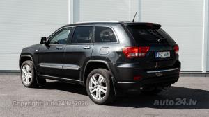 Jeep Grand Cherokee 2012 in Tallinn, with an engine capacity of 3.00 L and mileage of 299 thousand km for 10900 €, photo 9 on AUTOMOTO.COM.LV