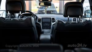 Jeep Grand Cherokee 2012 in Tallinn, with an engine capacity of 3.00 L and mileage of 299 thousand km for 10900 €, photo 16 on AUTOMOTO.COM.LV