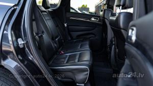 Jeep Grand Cherokee 2012 in Tallinn, with an engine capacity of 3.00 L and mileage of 299 thousand km for 10900 €, photo 22 on AUTOMOTO.COM.LV