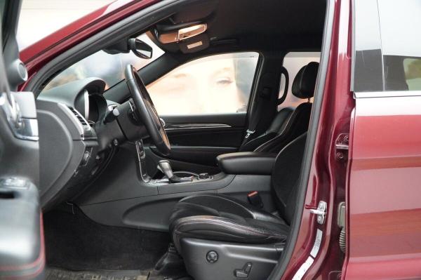 Jeep Grand Cherokee 2017 Peetri, ar dzinēja tilpumu 3.00 L un nobraukumu 140 tūkst. km par 19900 €, foto 7 vietnē AUTOMOTO.COM.LV