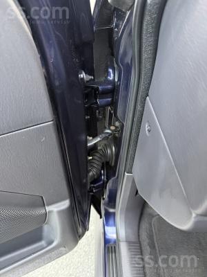 Violets Jeep Grand Cherokee 2000 Rīga, ar dzinēja tilpumu 3.10 L un nobraukumu 0 tūkst. km par 9900 €, foto 25 vietnē AUTOMOTO.COM.LV