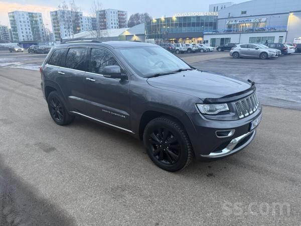 Джип Гранд Чероки 2014 в Рига на AUTOMOTO.COM.LV Фиолетовый Джип Гранд Чероки 2014 в Рига, объемом двигателя 3.00 л и пробегом 212 тыс. км за 14500 €, фото 3 на AUTOMOTO.COM.LV
