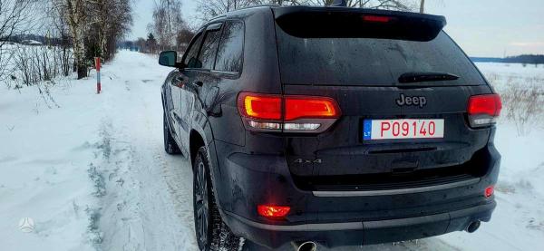 Violets Jeep Grand Cherokee 2019 Kretinga, ar dzinēja tilpumu 3.60 L un nobraukumu 154 tūkst. km par 22300 €, foto 8 vietnē AUTOMOTO.COM.LV