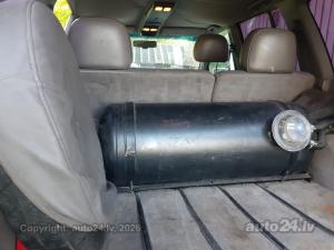 Balts Jeep Grand Cherokee 1994 Tallina, ar dzinēja tilpumu 5.20 L un nobraukumu 312 tūkst. km par 3400 €, foto 8 vietnē AUTOMOTO.COM.LV