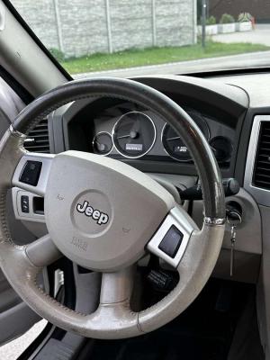 Balts Jeep Grand Cherokee 2008 Kauņa, ar dzinēja tilpumu 5.70 L un nobraukumu 392 tūkst. km par 7500 €, foto 10 vietnē AUTOMOTO.COM.LV