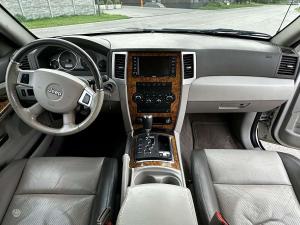 Balts Jeep Grand Cherokee 2008 Kauņa, ar dzinēja tilpumu 5.70 L un nobraukumu 392 tūkst. km par 7500 €, foto 19 vietnē AUTOMOTO.COM.LV