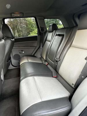 Balts Jeep Grand Cherokee 2008 Kauņa, ar dzinēja tilpumu 5.70 L un nobraukumu 392 tūkst. km par 7500 €, foto 27 vietnē AUTOMOTO.COM.LV