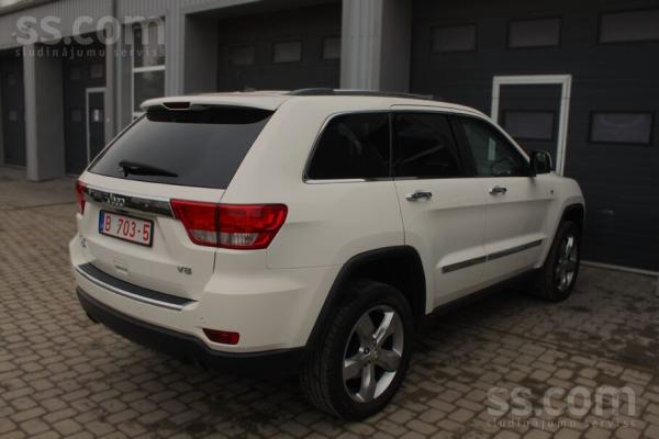 Balts Jeep Grand Cherokee 2011 Rīga, ar dzinēja tilpumu 5.70 L un nobraukumu 0 tūkst. km par 11990 €, foto 4 vietnē AUTOMOTO.COM.LV