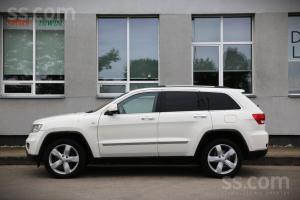 Balts Jeep Grand Cherokee 2012 Rīga, ar dzinēja tilpumu 3.00 L un nobraukumu 420 tūkst. km par 5495 €, foto 3 vietnē AUTOMOTO.COM.LV