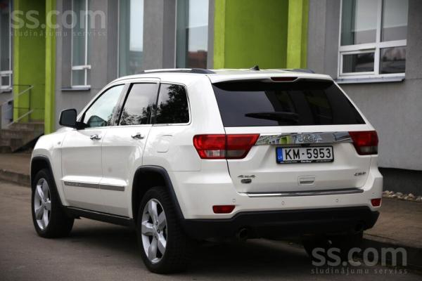 Balts Jeep Grand Cherokee 2012 Rīga, ar dzinēja tilpumu 3.00 L un nobraukumu 420 tūkst. km par 5495 €, foto 5 vietnē AUTOMOTO.COM.LV