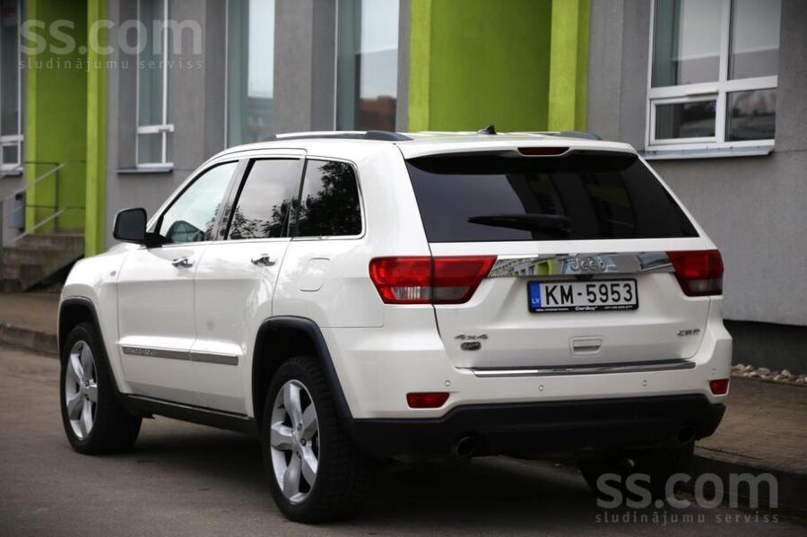 Balts Jeep Grand Cherokee 2012 Rīga, ar dzinēja tilpumu 3.00 L un nobraukumu 420 tūkst. km par 5495 €, foto 6 vietnē AUTOMOTO.COM.LV