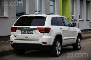 Balts Jeep Grand Cherokee 2012 Rīga, ar dzinēja tilpumu 3.00 L un nobraukumu 420 tūkst. km par 5495 €, foto 7 vietnē AUTOMOTO.COM.LV