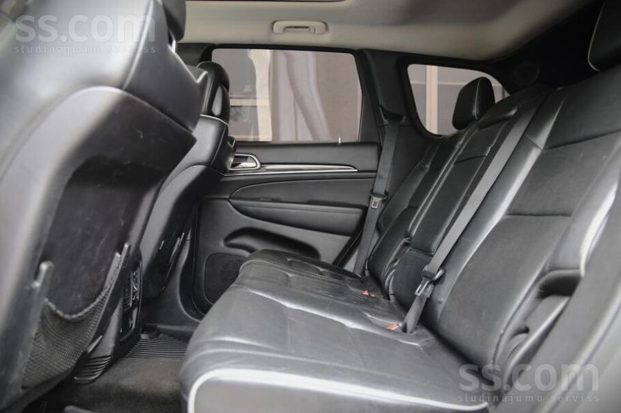 Balts Jeep Grand Cherokee 2012 Rīga, ar dzinēja tilpumu 3.00 L un nobraukumu 420 tūkst. km par 5495 €, foto 14 vietnē AUTOMOTO.COM.LV