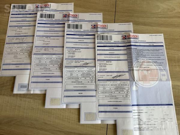 Balts Jeep Grand Cherokee 2012 Daugavpils, ar dzinēja tilpumu 3.00 L un nobraukumu 176 tūkst. km par 11300 €, foto 5 vietnē AUTOMOTO.COM.LV