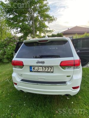 Balts Jeep Grand Cherokee 2013 Ogre, ar dzinēja tilpumu 3.00 L un nobraukumu 336 tūkst. km par 9500 €, foto 3 vietnē AUTOMOTO.COM.LV