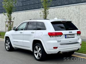 Balts Jeep Grand Cherokee 2013 Rīga, ar dzinēja tilpumu 3.00 L un nobraukumu 0 tūkst. km par 9450 €, foto 5 vietnē AUTOMOTO.COM.LV