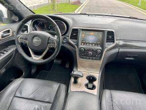 Balts Jeep Grand Cherokee 2013 Rīga, ar dzinēja tilpumu 3.00 L un nobraukumu 0 tūkst. km par 9450 €, foto 18 vietnē AUTOMOTO.COM.LV