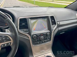 Balts Jeep Grand Cherokee 2013 Rīga, ar dzinēja tilpumu 3.00 L un nobraukumu 0 tūkst. km par 9450 €, foto 23 vietnē AUTOMOTO.COM.LV