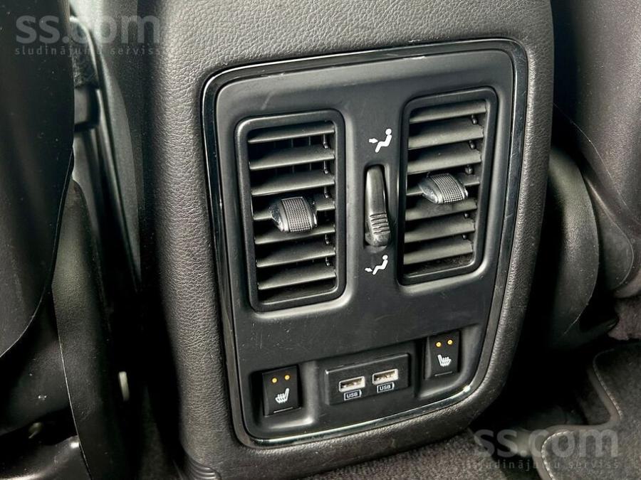 Balts Jeep Grand Cherokee 2013 Rīga, ar dzinēja tilpumu 3.00 L un nobraukumu 0 tūkst. km par 9450 €, foto 26 vietnē AUTOMOTO.COM.LV