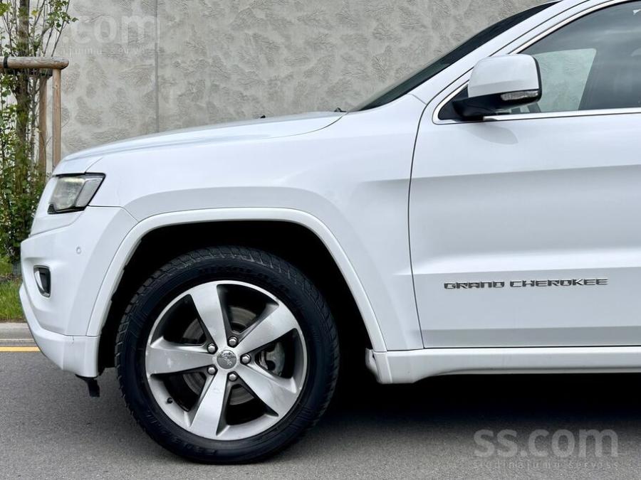Balts Jeep Grand Cherokee 2013 Rīga, ar dzinēja tilpumu 3.00 L un nobraukumu 0 tūkst. km par 9450 €, foto 31 vietnē AUTOMOTO.COM.LV