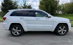 Balts Jeep Grand Cherokee 2013 Šauļi, ar dzinēja tilpumu 2.99 L un nobraukumu 235 tūkst. km par 12700 €, foto 6 vietnē AUTOMOTO.COM.LV
