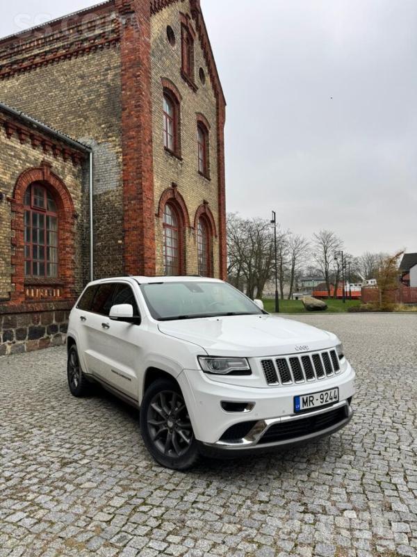 Balts Jeep Grand Cherokee 2014 Jelgava, ar dzinēja tilpumu 3.00 L un nobraukumu 280 tūkst. km par 9900 €, foto 2 vietnē AUTOMOTO.COM.LV