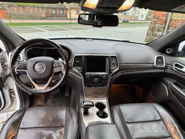 Balts Jeep Grand Cherokee 2014 Jelgava, ar dzinēja tilpumu 3.00 L un nobraukumu 280 tūkst. km par 9900 €, foto 6 vietnē AUTOMOTO.COM.LV