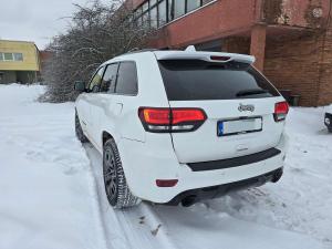 Balts Jeep Grand Cherokee 2014 Kauņa, ar dzinēja tilpumu 6.42 L un nobraukumu 230 tūkst. km par 22000 €, foto 10 vietnē AUTOMOTO.COM.LV