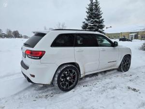 Balts Jeep Grand Cherokee 2014 Kauņa, ar dzinēja tilpumu 6.42 L un nobraukumu 230 tūkst. km par 22000 €, foto 12 vietnē AUTOMOTO.COM.LV