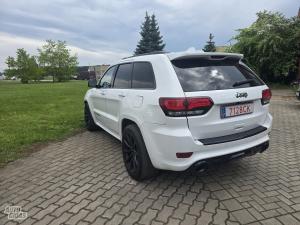 Balts Jeep Grand Cherokee 2014 Kauņa, ar dzinēja tilpumu 6.40 L un nobraukumu 240 tūkst. km par 20000 €, foto 8 vietnē AUTOMOTO.COM.LV