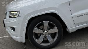 Balts Jeep Grand Cherokee 2014 Jūrmala, ar dzinēja tilpumu 3.00 L un nobraukumu 0 tūkst. km par 11950 €, foto 10 vietnē AUTOMOTO.COM.LV