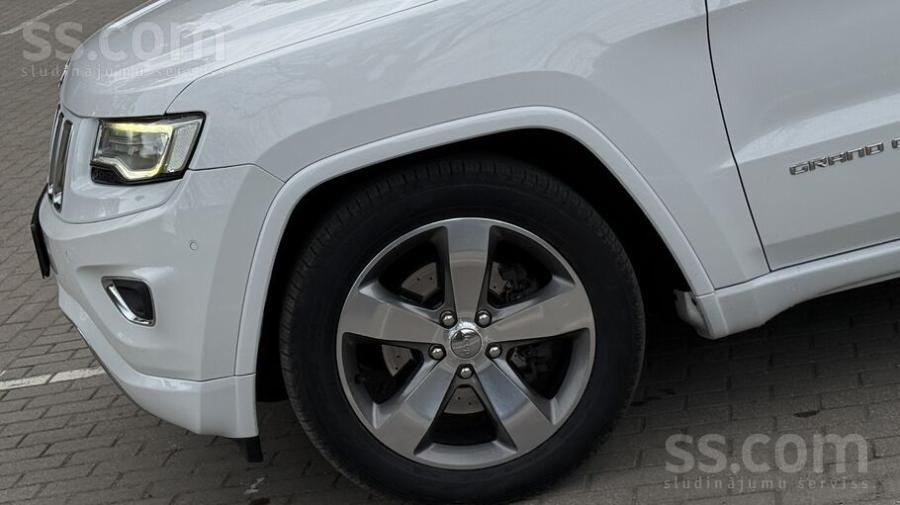 Balts Jeep Grand Cherokee 2014 Jūrmala, ar dzinēja tilpumu 3.00 L un nobraukumu 0 tūkst. km par 11950 €, foto 10 vietnē AUTOMOTO.COM.LV