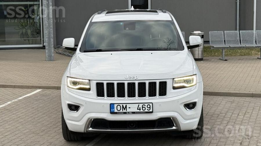 Balts Jeep Grand Cherokee 2014 Jūrmala, ar dzinēja tilpumu 3.00 L un nobraukumu 0 tūkst. km par 11950 €, foto 12 vietnē AUTOMOTO.COM.LV