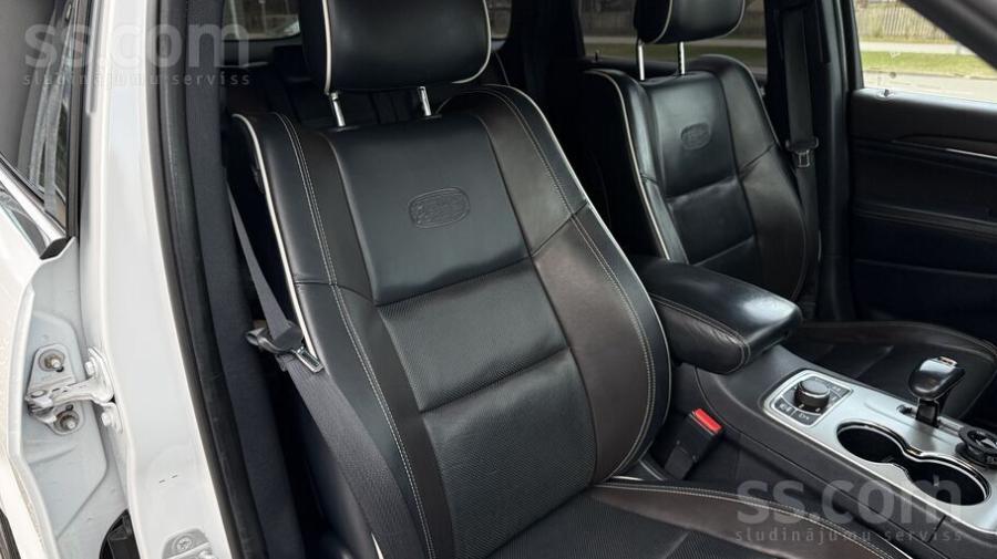 Balts Jeep Grand Cherokee 2014 Jūrmala, ar dzinēja tilpumu 3.00 L un nobraukumu 0 tūkst. km par 11950 €, foto 19 vietnē AUTOMOTO.COM.LV