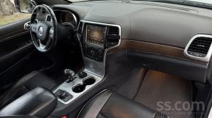 Balts Jeep Grand Cherokee 2014 Jūrmala, ar dzinēja tilpumu 3.00 L un nobraukumu 0 tūkst. km par 11950 €, foto 21 vietnē AUTOMOTO.COM.LV