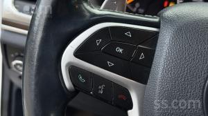 Balts Jeep Grand Cherokee 2014 Jūrmala, ar dzinēja tilpumu 3.00 L un nobraukumu 0 tūkst. km par 11950 €, foto 30 vietnē AUTOMOTO.COM.LV