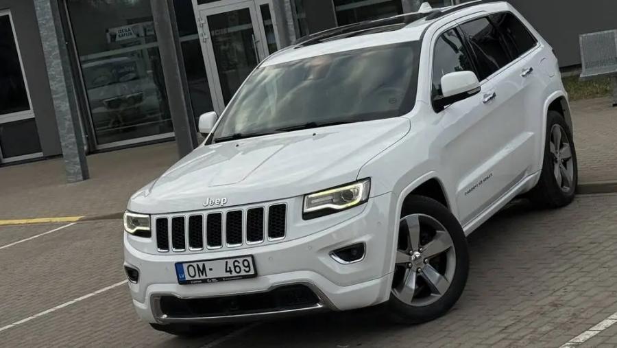 Balts Jeep Grand Cherokee 2014 Jūrmala, ar dzinēja tilpumu 3.00 L un nobraukumu 236 tūkst. km par 8950 €, foto 1 vietnē AUTOMOTO.COM.LV