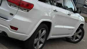 Balts Jeep Grand Cherokee 2014 Jūrmala, ar dzinēja tilpumu 3.00 L un nobraukumu 236 tūkst. km par 8950 €, foto 17 vietnē AUTOMOTO.COM.LV