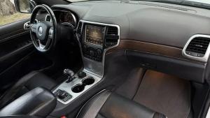 Balts Jeep Grand Cherokee 2014 Jūrmala, ar dzinēja tilpumu 3.00 L un nobraukumu 236 tūkst. km par 8950 €, foto 21 vietnē AUTOMOTO.COM.LV